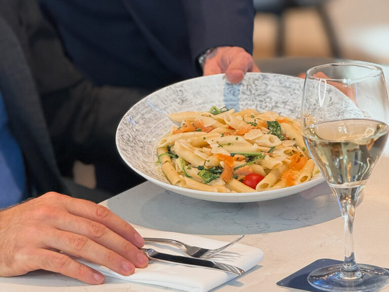 Lenox Bar | Bar in Zürich | Cocktail Bar